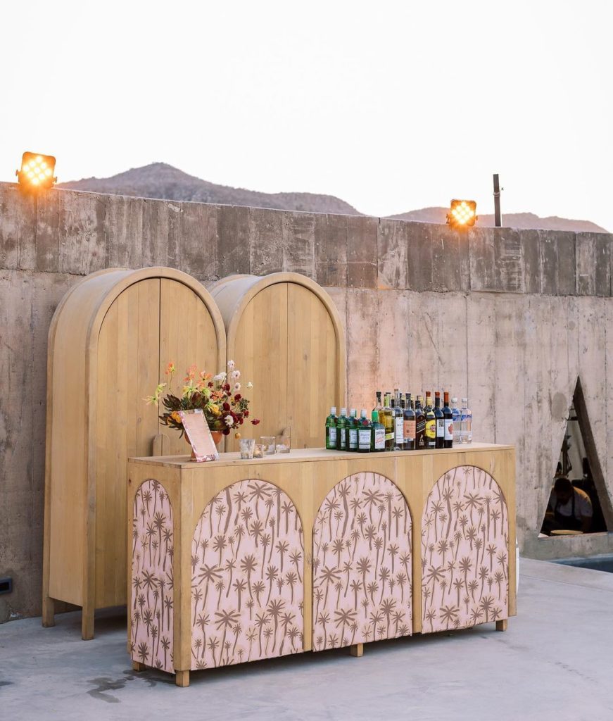 Bars - Warehouse Rentals